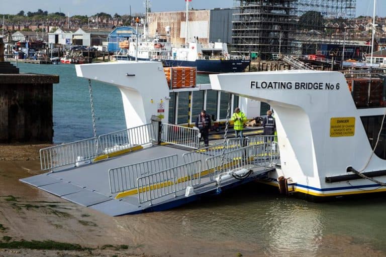Happening now - New floating bridge being attached to the Isle of Wight ...