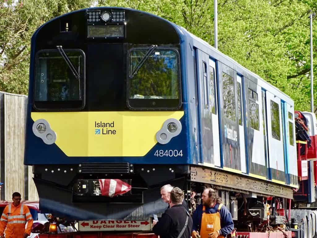 Island Line Class 484: Another new train arrives on the Isle of Wight ...