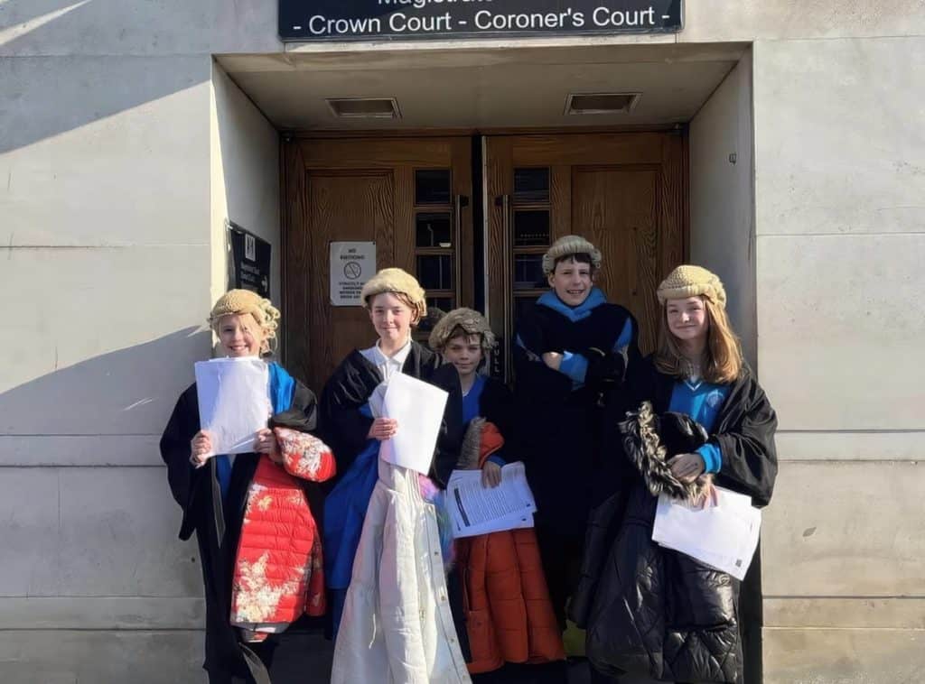 Primary school pupils try out being a ‘Judge for a Day’