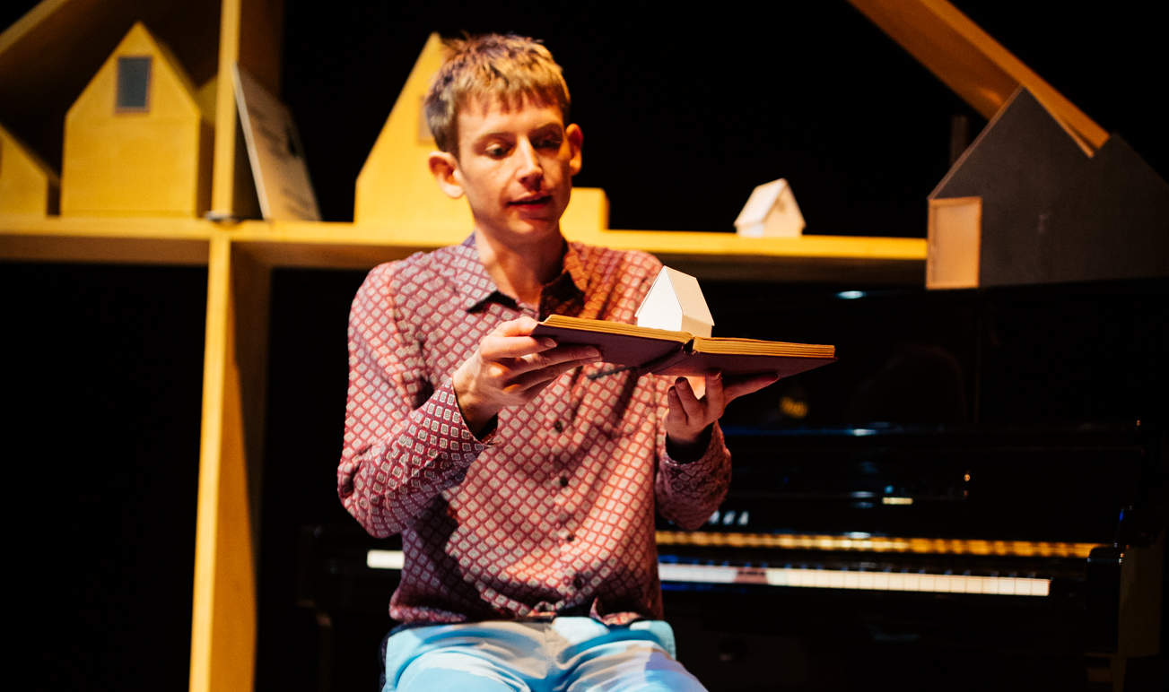 Ventnor Fringe's hot ticket: Toby Thompson joins 'Surviving the ...