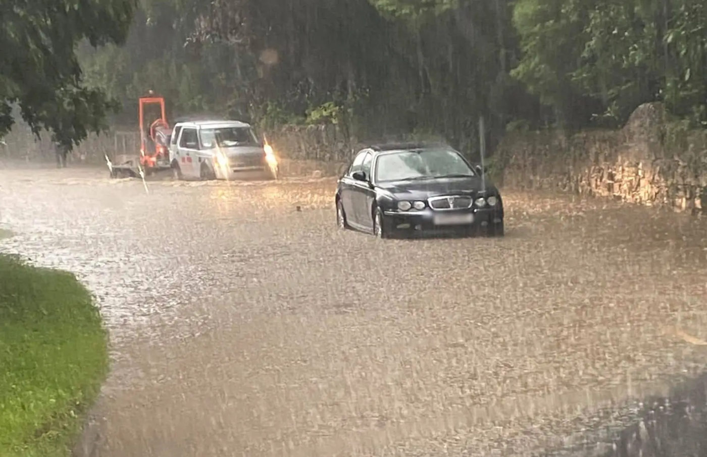 Isle of Wight faces multiple flood alerts: Latest updates from the ...