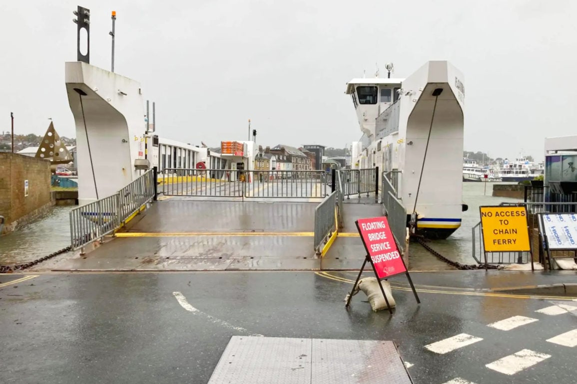 Cowes Floating bridge: All you need to know