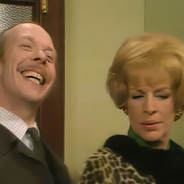 Incredible lightning storm over the Isle of Wight captured in HD photos