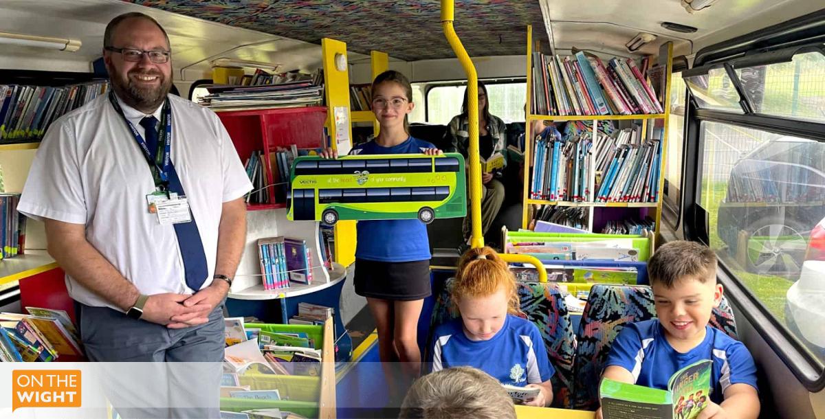 St Helens Primary School's unique library bus gets a revamp from ...