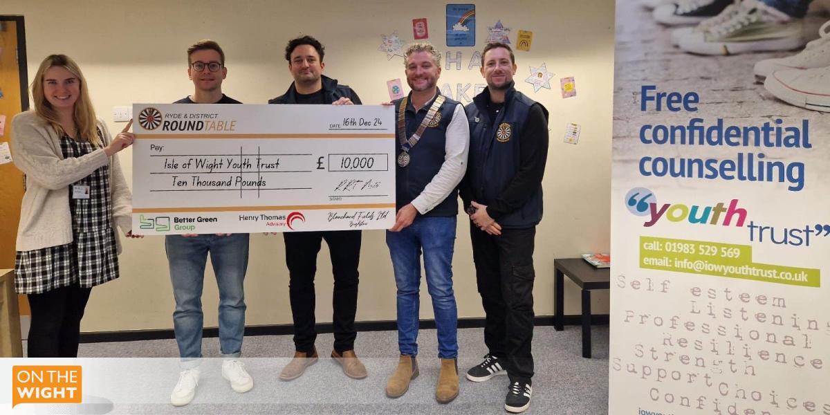 Ryde Round Table helps Isle of Wight Youth Trust raise over £10,000