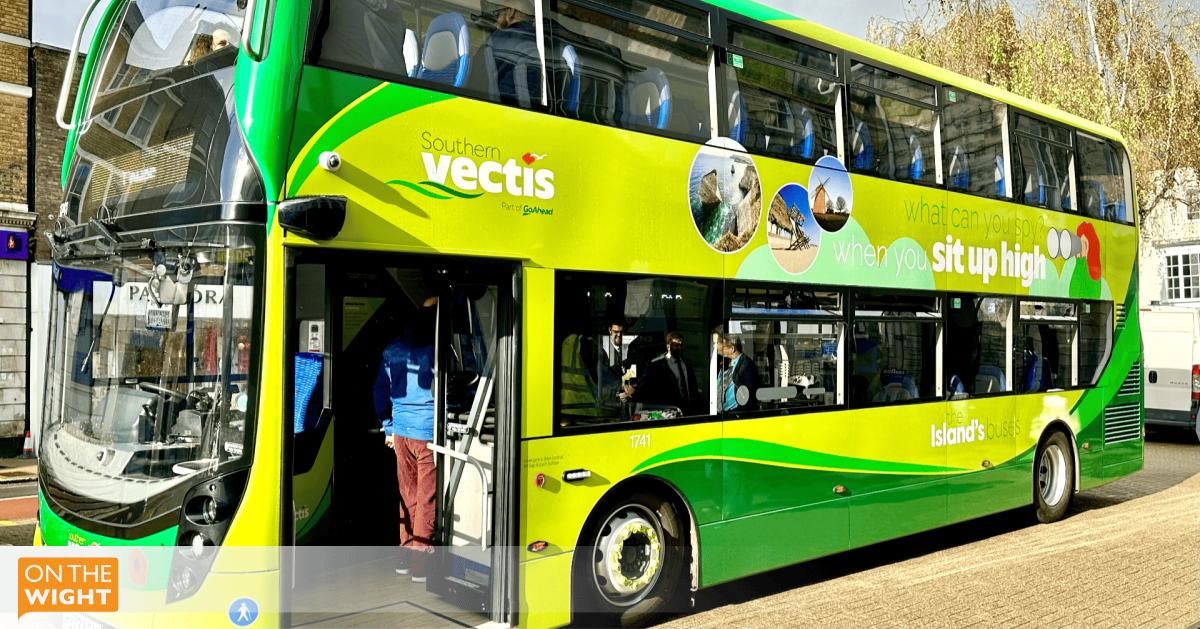 Isle of Wight welcomes new Southern Vectis buses: Enhancing local transport