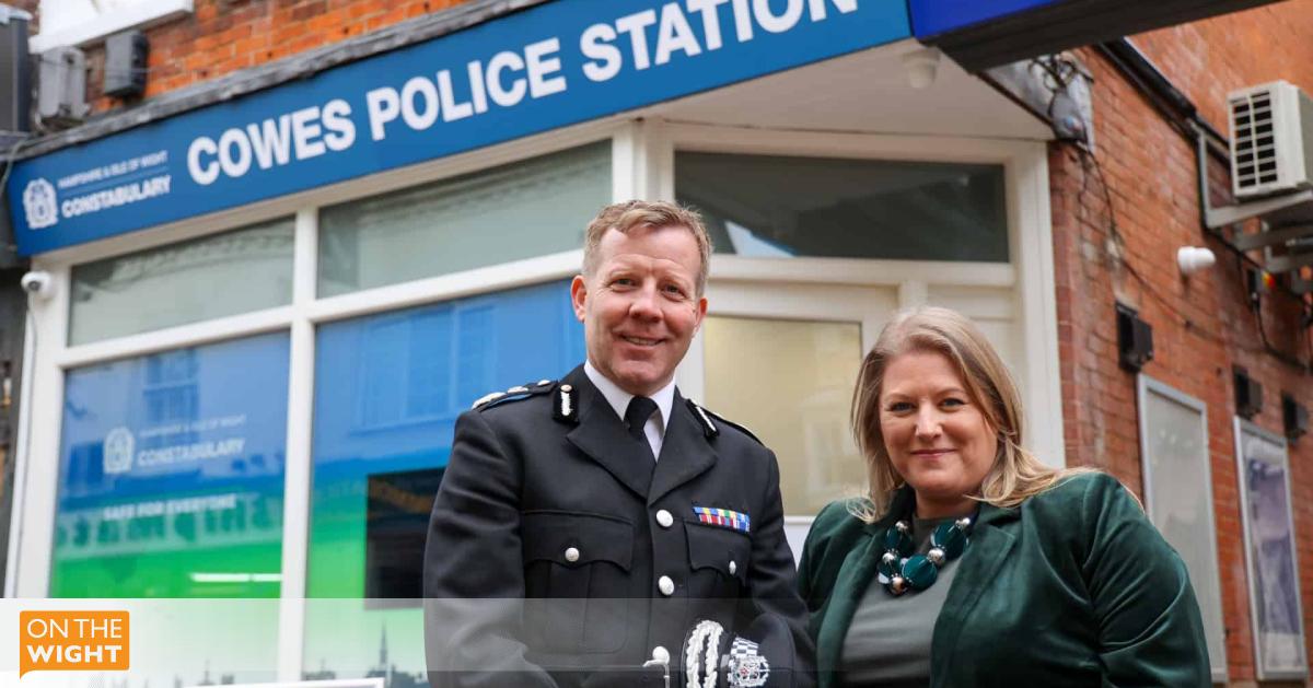 New police station opens in Cowes, with plans to increase police presence