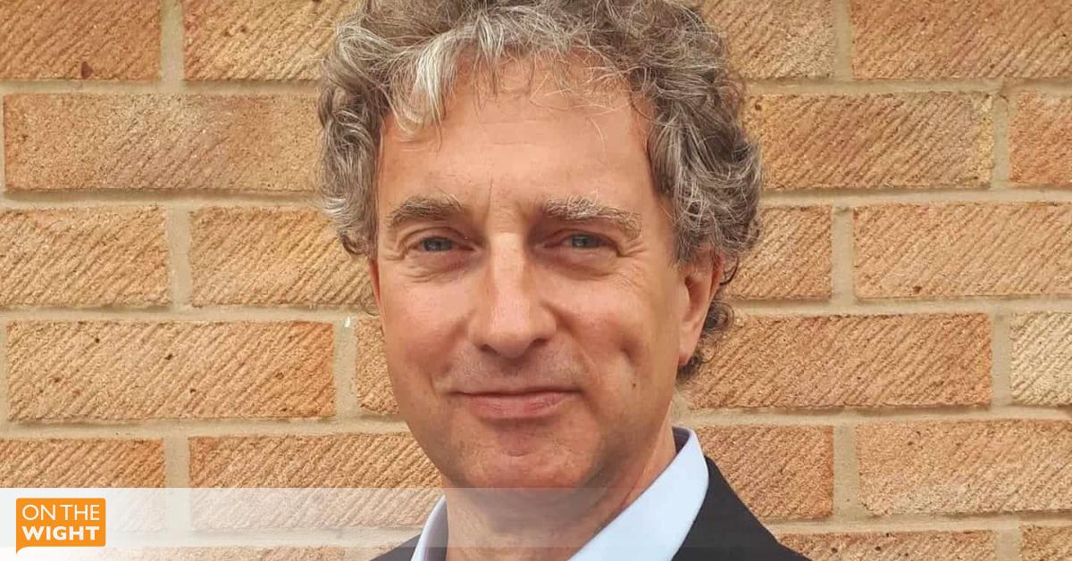 Jonathan Bacon resigns as cabinet member for education on the Isle of ...